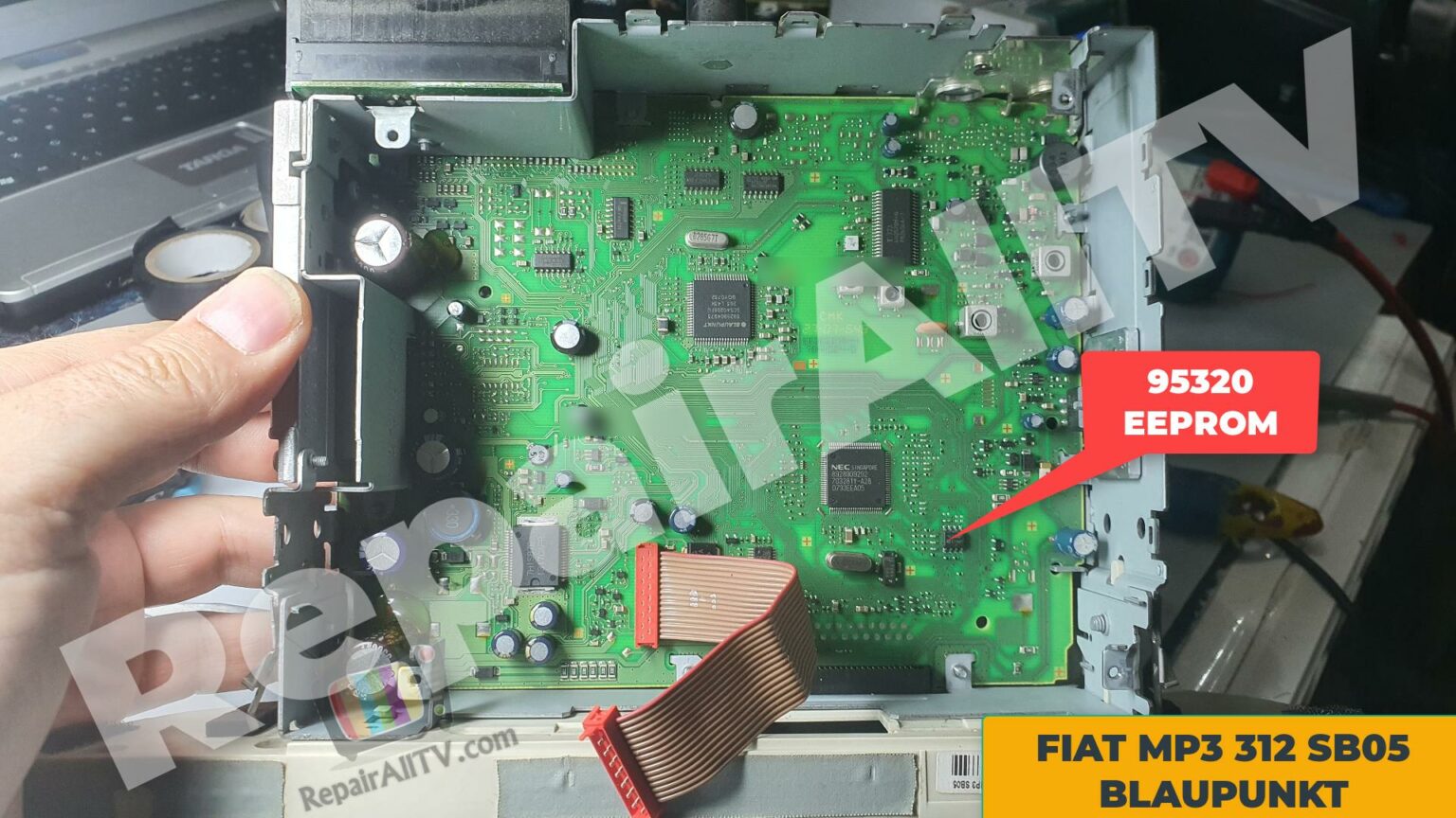 FIAT MP3 312 SB05 RADIO BLOCKED/WAIT 95320 EEPROM