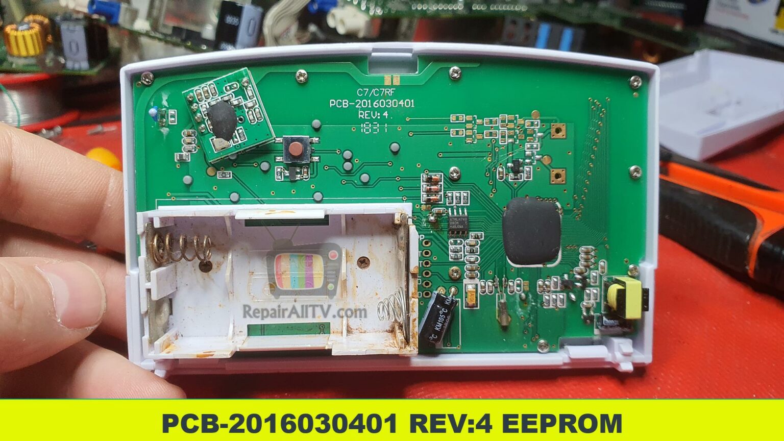 UniTEC SQ7 RF PCB-2016030401 REV-4 24C08 EEPROM